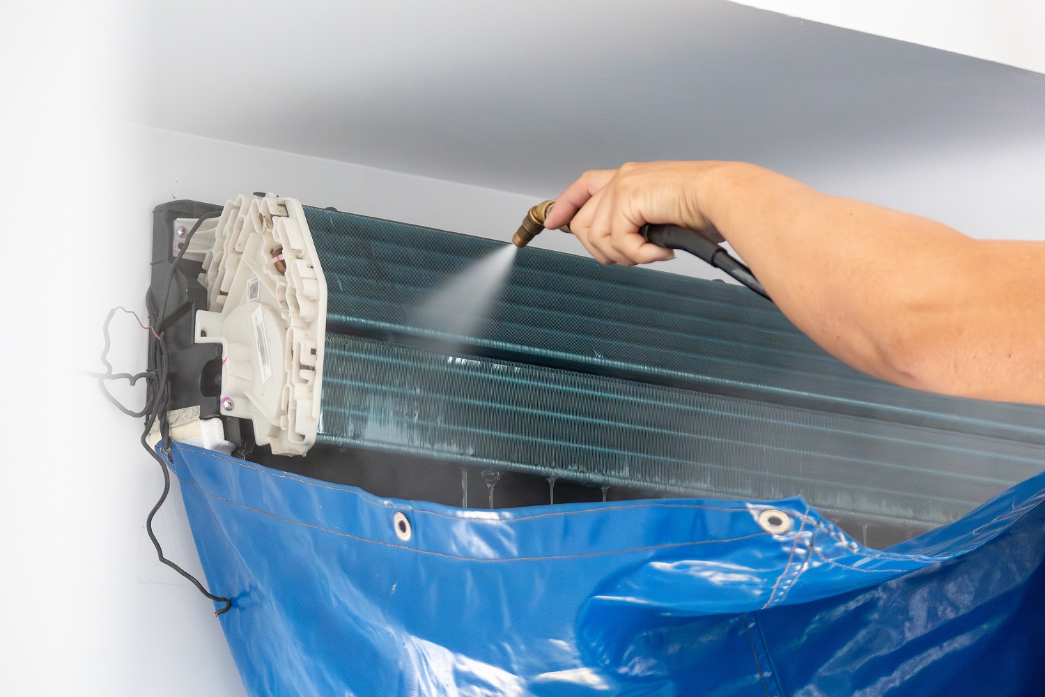 Air Conditioning Maintenance Plan - Logan Air & Electrical